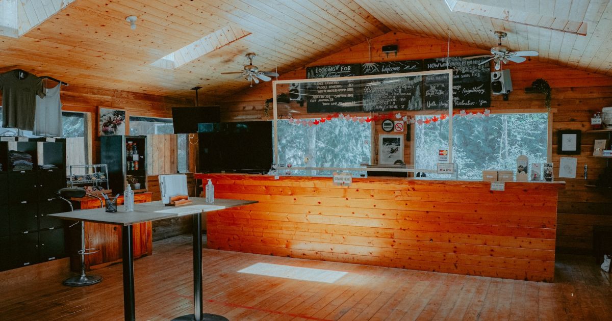 Eco Friendly Adventure Resort - REO Rafting