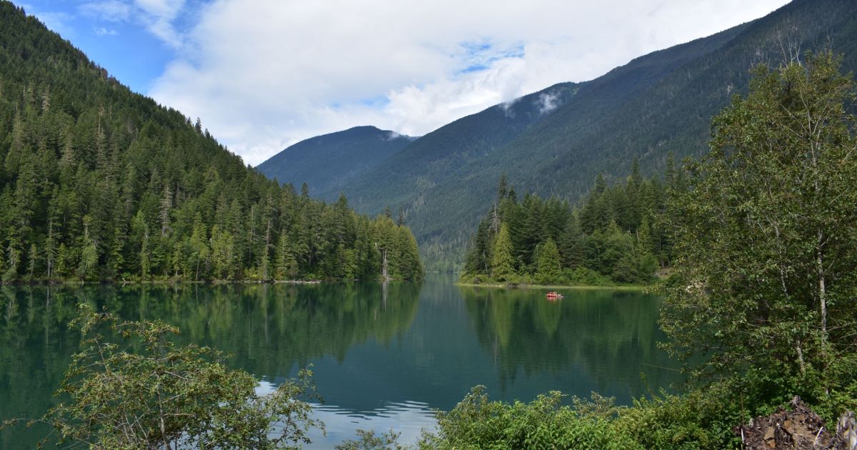 Whitewater Rafting, Glamping & Yoga At REO's Wilderness Resort